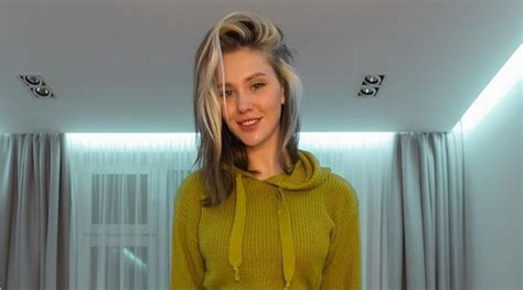 Alena Witch Age Height Net Worth Boyfriend Bio Wiki Facts