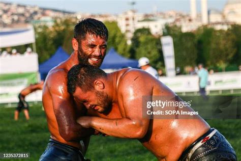 Oil Wrestling Turkey Photos And Premium High Res Pictures Getty Images