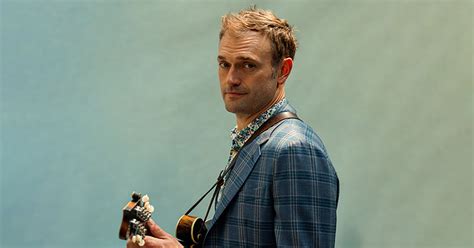 Chris Thile Announces European Solo Tour In November Nonesuch Records