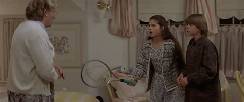 Dad Grades Daniel Hillard Mrs Doubtfire