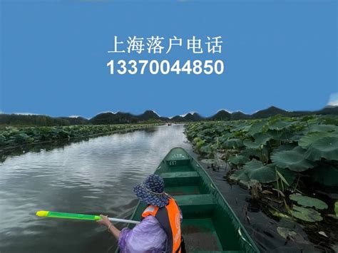 实拍27名男孩化妆成熊猫眼脱衣裸奔事件现场 引争议后发起者道歉