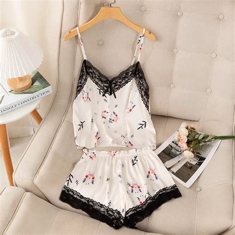 2024silky Satin Pajamas Set Sexy Lace Strap Top And Shorts Intimate