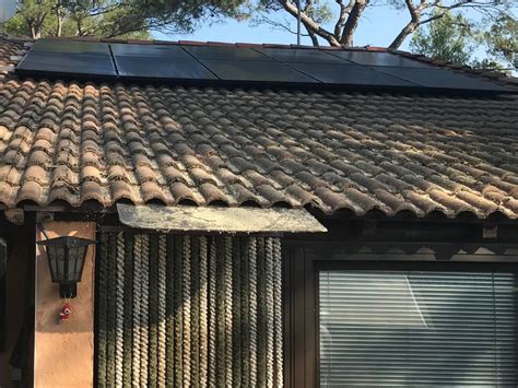 IEC TECH CO Installateurs De Panneaux Solaires