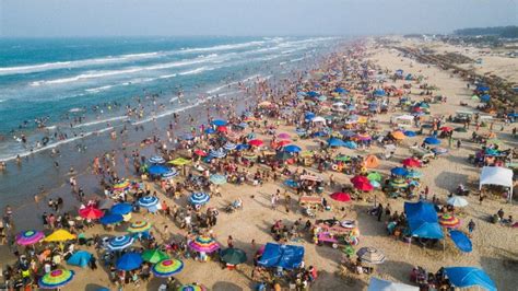 Playa Miramar Principal Destino Turístico De Tamaulipas Durante Semana