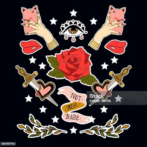 입술 마음 칼 그리고 상승 티셔츠에 인쇄 및 기타 자료입니다 스티커 핀 패치 및 만화에서 필기 노트 컬렉션 집합입니다 벡터 일러스트 레이 션 문신에 대한 스톡 벡터 아트 및