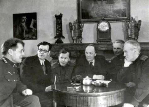 Surkov Alexey Alexandrovich Biography Poems About The War Poetry