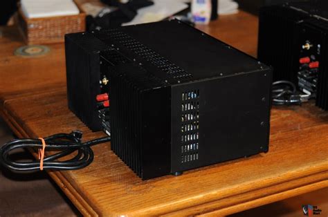 Adcom Gfa 565 Monoblock Amplifiers Recapped Photo 2159839 Uk Audio Mart