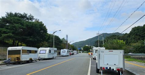 주차장법 개정됐는데‘알박기 캠핑카 여전