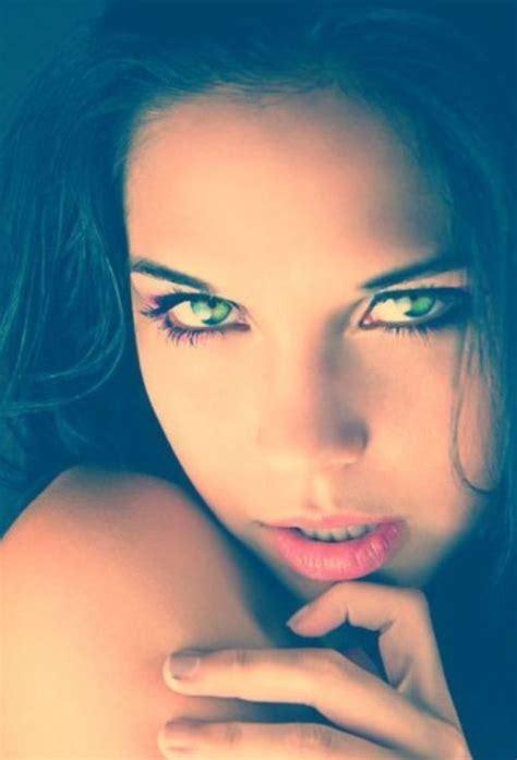 Beautiful Girls 33 Pics