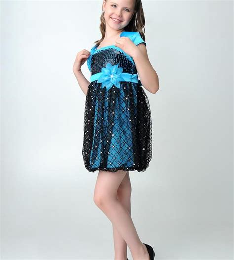 Платья для девочек 10 лет фото на выпускной из 4 класса Платья на выпускной 4 класс Фото
