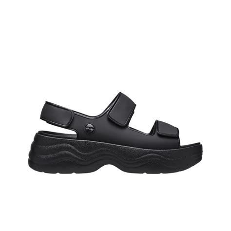 W 크록스 스카이라인 샌들 블랙 Crocs Kream
