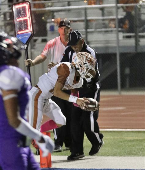 Look Eagle Pass Beats Laredo Lbj 49 7 Continues Historically Hot