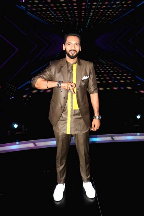 Choreographer Punit Pathak Shares Engagement Ceremony Photos