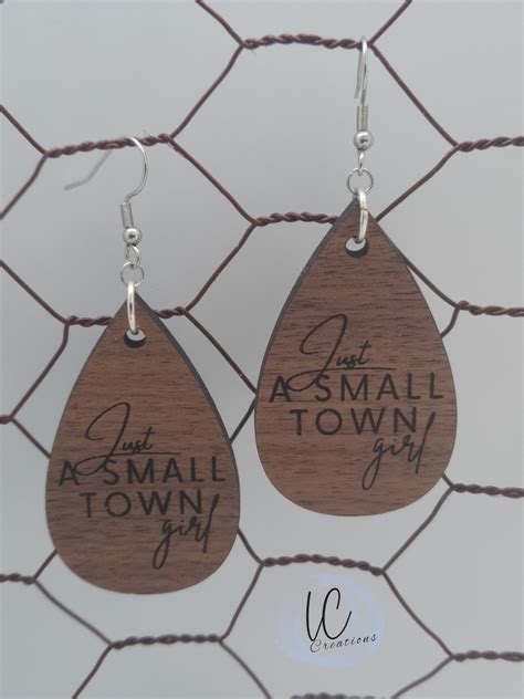 Small Town Teardrop Lccreations