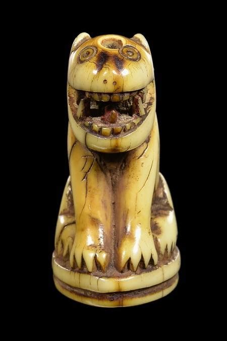 ความรู พยัพ คำพันธุ์ นายกสมาคมผู้นิยมพระเครื่องพระบูชาไทย