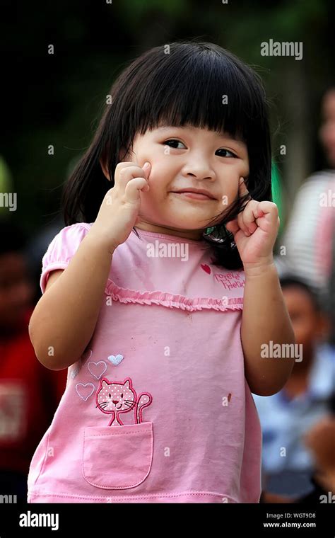 Close Up Cute Hi Res Stock Photography And Images Alamy