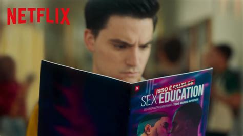 Felipe Neto Promove Hq De Sex Education Da Netflix