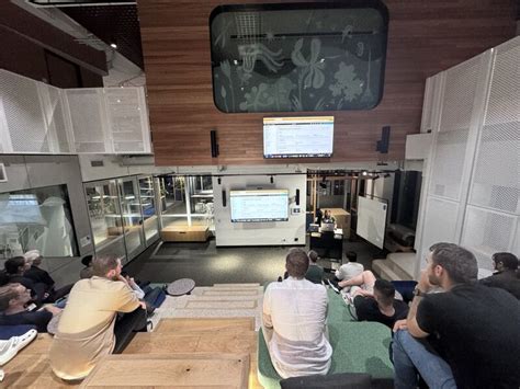 Mahdi K On Linkedin Cloudfront Waf Elb Aws Cloudcomputing Cloudarchitecture