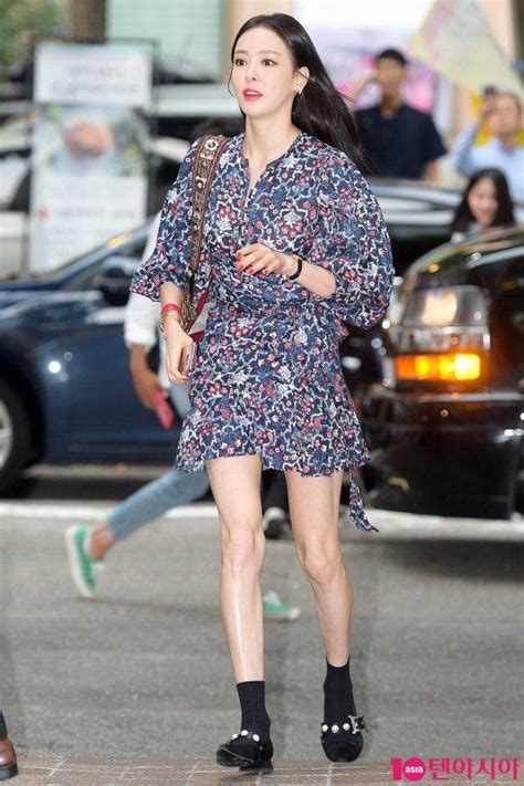 Ten Photo 이다희 길에서 보면 이런 느낌