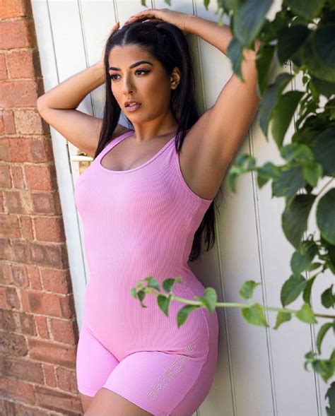 Jasmine Sherni Beautiful Women Naturally Women Beautiful Women