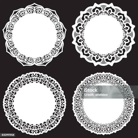 디자인 요소 레이스 종이 받침 용 냅킨 케이크 절단 눈송이 인사말 요소 레이저 절단 금속 격판덮개에 대 한 서식 파일을 장식 하는 탁상용 라운드 벡터 일러스트 가위에 대한