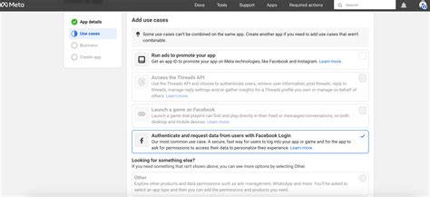 Swift UIFacebookでサインイン機能を実装する方法公式SDK