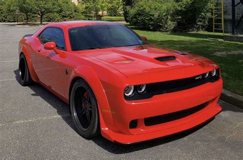First Drive 2018 Dodge Challenger Srt Hellcat Widebody Artofit