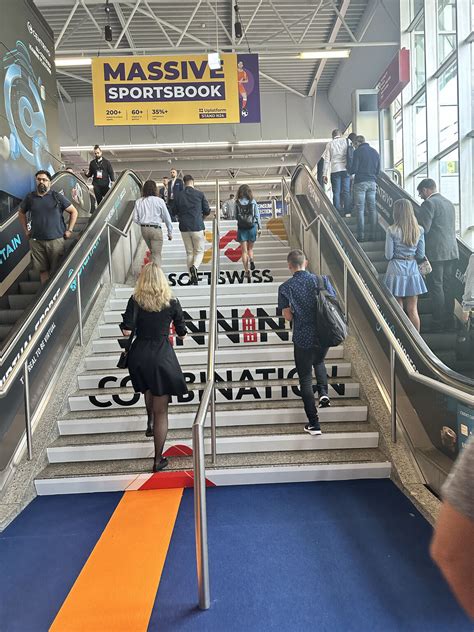 Daniel Stanton On Linkedin Day 1 Igb Amsterdam Lets Do This