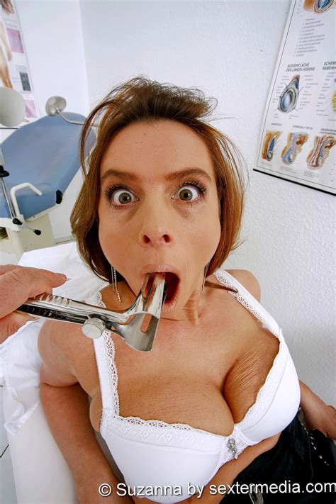 Un Miracle De Seins Sur Une Chaise Gyn Cologique Donne Un Chantillon D