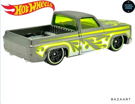 Hot Wheels 2024 83 Chevy Silverado Hw Flames 5 Pack R Hotwheels