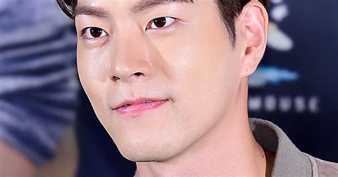 [md포토] 홍종현 외모만큼 차 좀 타는 남자