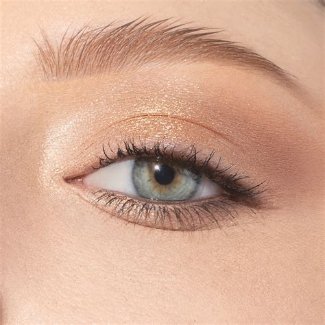 Spongebob Texas Girl Single Eyeshadow Luna Hernández