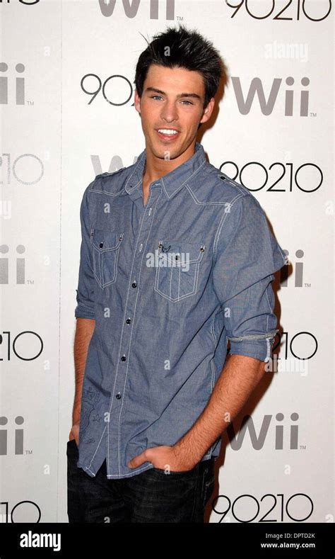 K61374sk90210 Season One Wrap Party At Coco De Ville In Los