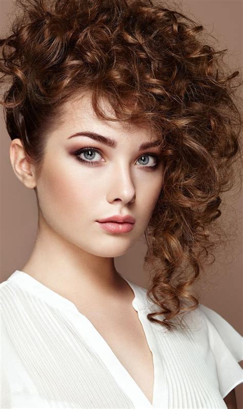 Discover 28 Mohawk Hairstyles For Women And Curly Hair Styles Ideas