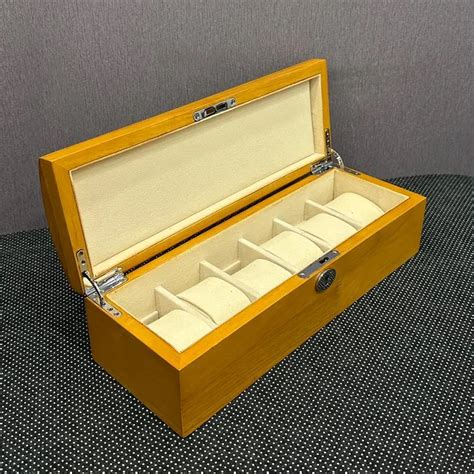 6 Slots Wooden Watch Organizer Box T Case Watch Shop Bd