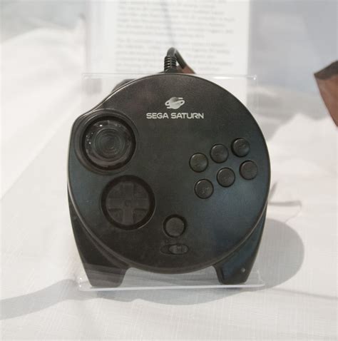Evolution Of The Console Controller Sega Saturn 3d Controller 1995 The Digital Game Museum