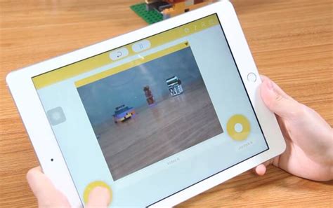Video Streaming Car Robot Using Raspberry Pi Camera