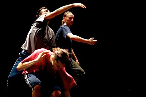 The Bone Algorithm Offprojects A Collective That Creates Multi