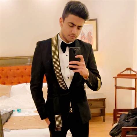 Rishabh Pahwwa (@rishabh_pahwwa) • Threads, Say more