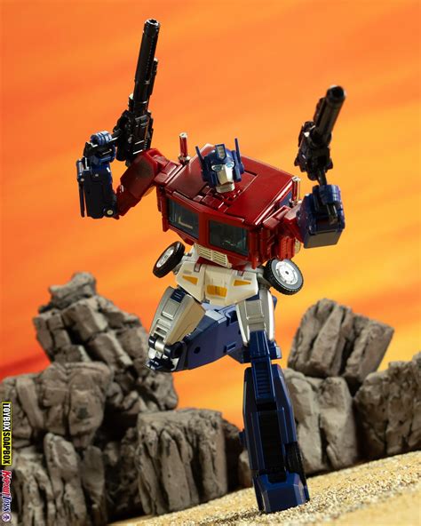 Toybox No Matter What Else You Can Say About Mp Ginrai He Superrrrr Posable Transformers