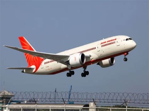 Air India Flight Came Down 900 Meters In The Air Panic Spread Between