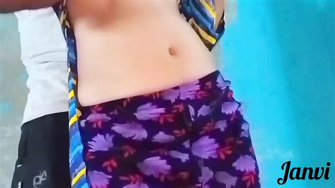 Spectacular Moment From Indian Hot Girl Janvi Bhabhi Was Fucked In Standing Position By Her
