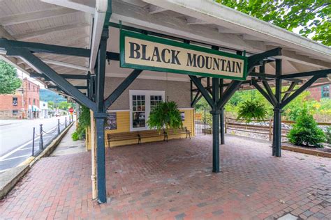 Escape The City And Explore Black Mountain Nc Top Things To Do This