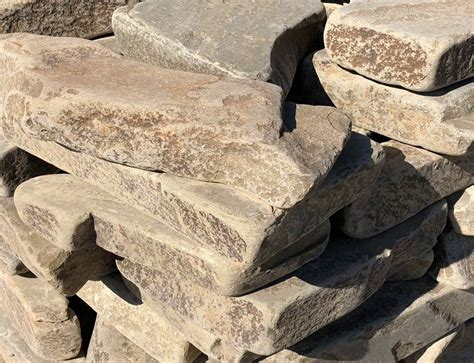 Серый галтованный камень бут купить в Ростове-на-Дону по доступной цене