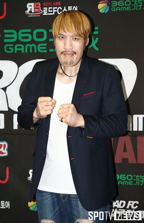 [포토s] 최홍만 화끈한 복귀전 기대하세요