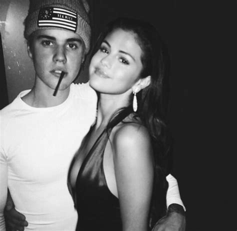 Pin By Caroline Crowley On Justin Bieber Justin Bieber And Selena