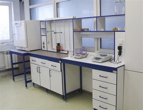 Лабораторное оборудование и мебель — Производство Laboratoroff