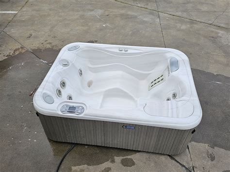 Monterey Hot Tubs