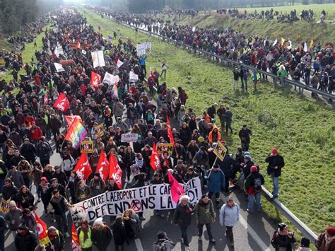 Над 10 000 протестираха срещу планове за ново летище във Франция Nova