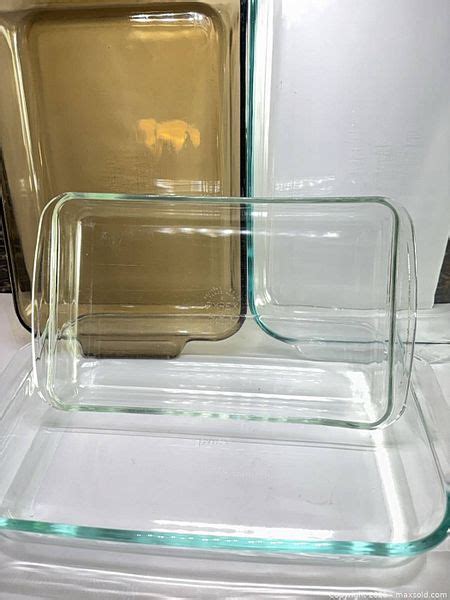 Pyrex And Anchor Hocking Rectangular Glass Bakeware 4 Pieces Maxsold